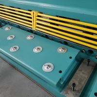 China High Standard Safe Reliable Cnc Guillotine Shearing Machine For Machine Building 6x3200mm for sale