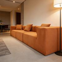 China Vacuum Sealed Modular Office-Friendly Ottoman Matching Pillow Space-Saving Upholstered Custom Module Compressed Sofa for sale