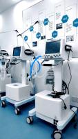 China ICU Ventilator with Air Compressor PCV-VG Mode for Adult Pediatric Neonate 12 Inch Touch Screen for sale