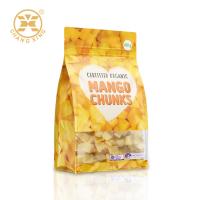 China Custom Aluminum Foil Resealable Pet Food Bags 5kg 10kg 15kg with Block Bottom Design for sale