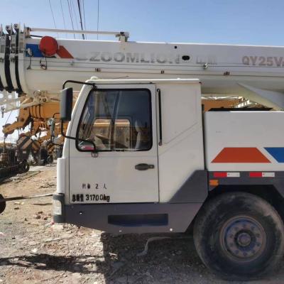 China MOOG Hydraulic Pump TRUCK CRANE XCMGCRANE QAY180V QY25V QY55V QY50H QY70H for Lifting for sale
