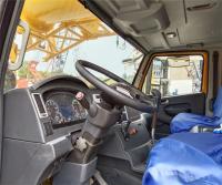 China QY130K Tadano Truck Crane Equipped with Eaton Hydraulic Valve for sale