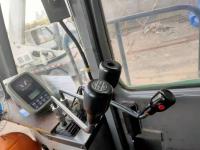 China Kh180-3 kh300 kh150 80t 50t Crawler Crane With Isuzu Engine For Video Technical Support for sale
