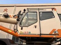 China ZOOMLION RT75 RT25 Rough-terrain Crane with Changjiang Hydraulic Cylinder in Shanghai for sale