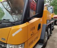 China XCMG QY70KA 70T Mobile Truck Crane with Liyuan Hydraulic Valve and 20000 kg Weight for sale