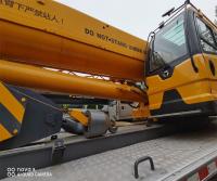 China XCMG QY70KA 70T Mobile Truck Crane with Liyuan Hydraulic Valve and 20000 kg Weight for sale