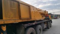 China LT1130 LT1070 LT1055 130T 70T 55T 100T Truck Crane with Max. Lifting Height of 48m for sale