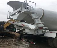 China Used HINO 700 Concrete Mixer Truck with 24120*9940*17190mm Outline Dimension at Affordable for sale