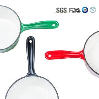 China Enameled Non Stick Enameled Cast Iron Saucepan 2.5 Quart 16cm for sale