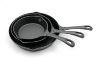 China 6.3 Inch Pre Seasoned Cast Iron Skillet For Outdoor Cooking for sale
