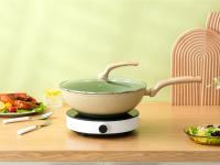 China Premium Aluminum Chinese Wok With Tempered Glass Lid And Non Stick Coating for sale