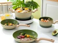 China Healthy Cooking Non Stick Cookware Set 4Piece With Titanium Coating for sale