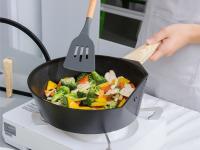 China Dishwasher Safe Non Stick Frying Pan 13Inch With Ceramic Coating for sale