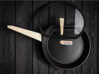 China 11Inch Aluminum Cookware Frying Pan Heavy Duty With Stainless Steel Base for sale