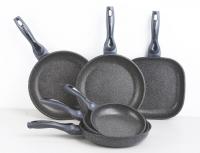 China 5 Pcs Nonstick Aluminum Frying Pan Cookware Set for sale