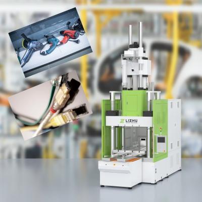 China Customized Vertical Injection Molding Machine For Multi Palstic Material for sale