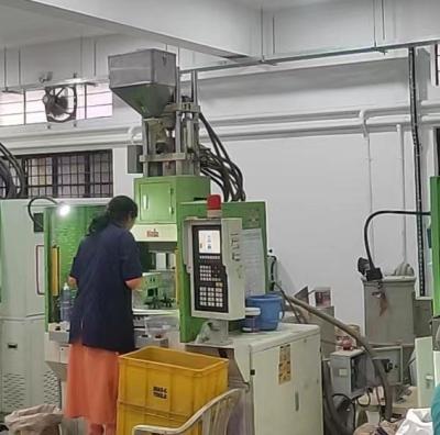 China Rotary Table Vertical Injection Molding Machine For Industrial Use for sale