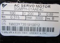China SGMPH-01AAE4C Industrial Servo Motor Yaskawa  100W 200V 0.89A AC Servo Motor C for sale