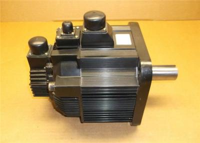 China SGMGH-44DCA6E Yaskawa Sigma II Industrial Servo Motor Incremental Encoder Type 400VAC for sale