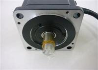 China Yaskawa Servo Motor SGMPH-02ACA-SW11 Industry Brand New In Box for sale