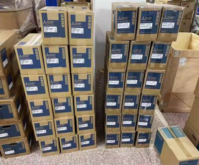 China 200V Servo Industry Machine Module Type Servo Motor with Brake Key for sale