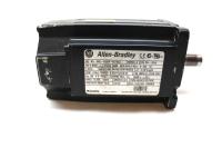 China ALLEN-BRADLEY MPM-B320P-MJ72AA MP-Series MPL 480V AC Rotary Servo Motor for sale
