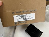 China YASKAWA SGMPS-04ACA2C AC Servo Motor Original Imported for sale