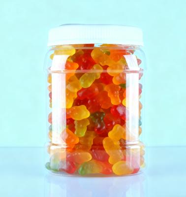 China Square PET Clear Jar 880ml 26oz Screw Lid Airtight Food Storage Container for Gummy Candies Cheese Cake for sale