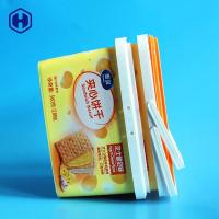 China Food Grade IML Plastic Cookie Containers 20.5cm Square Stackable Tubs with 3200ml Capacity and Waterproof Printing for sale