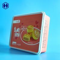 China Anti-Counterfeiting Plastic Cupcake Box 2.6L Capacity with Square Cover and IML Decoration for Food Packaging for sale
