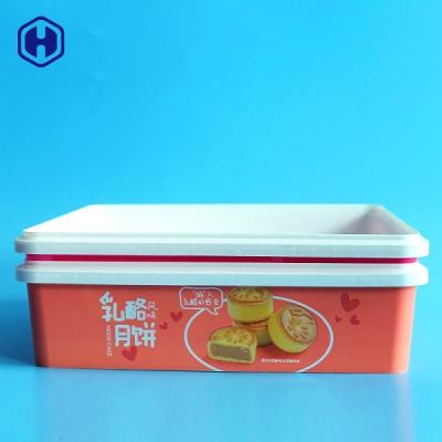 China Square Stackable IML Plastic PP Container for Soft Moon Cake - 2.6L Capacity, 10.12×8.39×2.72 Inch Dimensions for sale
