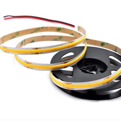 China Dotless Flexible Linear Line Led Cob Rope Strip Light Max 100M Per Roll for sale
