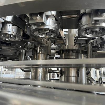 China Automatic Rotary Carbonated Drink Filling Seaming Monoblock for Aluminum Cans 1500-18000 Cans per Hour for sale