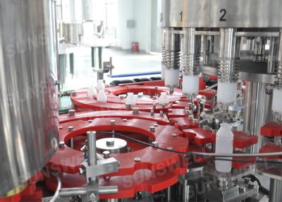 China Monoblock Bottled Hot Filling Machine Heat-resistant For Fruit Juice Making for sale
