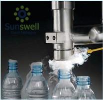 China Automatic 3kW Liquid Nitrogen Dosing Machine Electric Driven for Beverage Packaging 0-450 CPM Capacity for sale