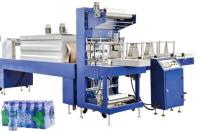 China Linear Type Automatic PE Film Shrink Packaging Equipment For Soft Drink Liquor CSD Can for sale
