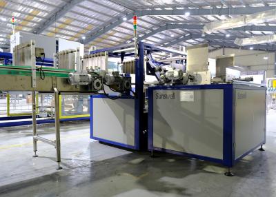 China Fully Automatic Carton Case Packer Machine - 15 Packs/Minute Capacity, 6285mm Length, 380V Power Supply for sale