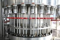 China 5.2KW Carbonated Drink Filling Machine 9000BPH 500ml 3-in-1 Rinsing Filling Capping for sale
