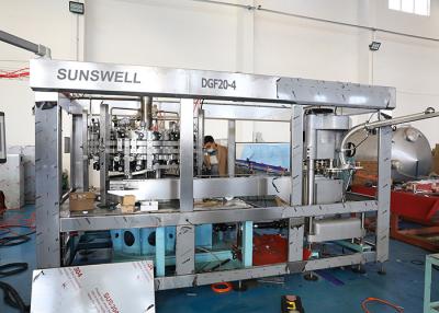 China 5.5KW SS304 Aluminum Can Filling Machine - 2000BPH Capacity for Carbonated Beverages for sale