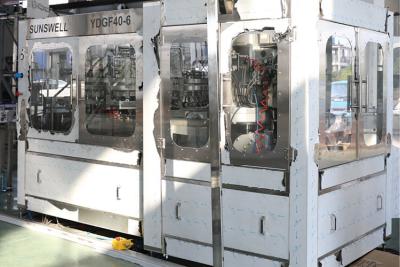 China Aluminum Can Carbonated Soft Drink Filling Machine 12000 Cans Per Hour CO2 Mix for sale