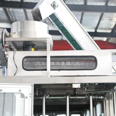 China Automatic 5 Gallon 2000BPH Hot Liquid Filling Machine 3 in 1 Washing Filling Capping for sale