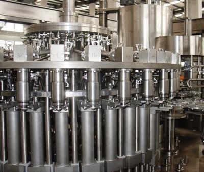 China RCGF32-32-10 Automatic Liquid Bottling Machine with 32 Filling Heads and 8.63kW Power for Beverage Production for sale