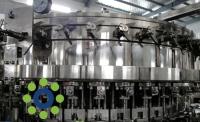 China DCGF24-24-8 Beverage Bottling Machine 5000BPH Capacity with 24 Rinsing and Filling Heads for sale