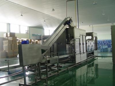 China CGF Series 5 Gallon Barrel Water Filling Machine 500-800l/hr Capacity with 600 Barrels/Hour Output for sale