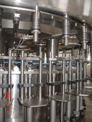 China GYH30-6 High Frequency Piston Filling Machine 10000BPH Capacity 380V for Edible Oil and Viscous Liquids for sale