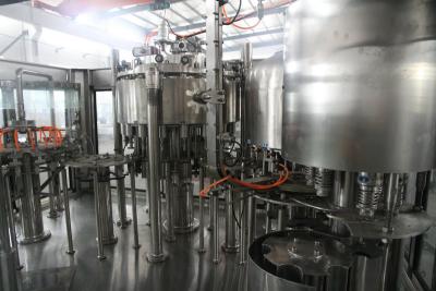 China 4-in-1 Non-Carbonated Juice Pulp Filling Monoblock Machine 6000BPH Capacity 304 Stainless Steel Construction for sale