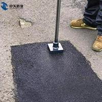 China Patch Cold Patch Driveway Repair Modified Asphalt 3kn Pourable Driveway Crack Filler for sale
