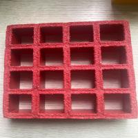 China 38x38mm FRP Molded Grating with Anti-Slip Grit Surface - Red Color for Carwash & Industrial Applications for sale