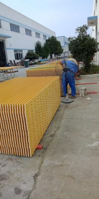 China FRP Fiberglass Grating Panels 4×8 Feet - Lightweight High-Strength Corrosion-Resistant Walkway Solution for sale