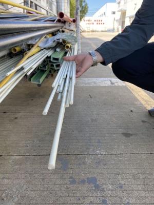 China 9.5mm 10mm Flexible Epoxy FRP Rods - 0.13 kg/m Light Weight Fiberglass Dowel Rods with High Tensile Strength for sale